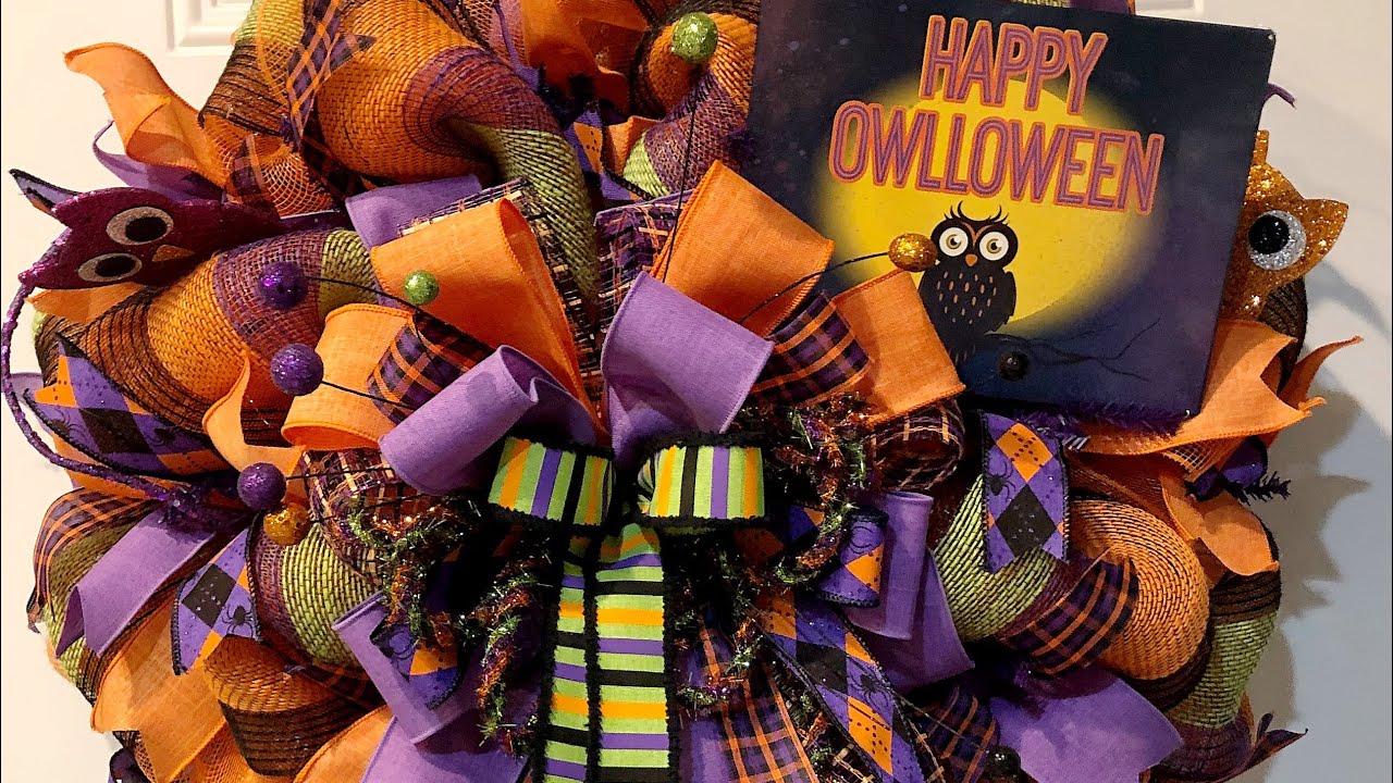 How to Make a Double Poof Halloween Wreath